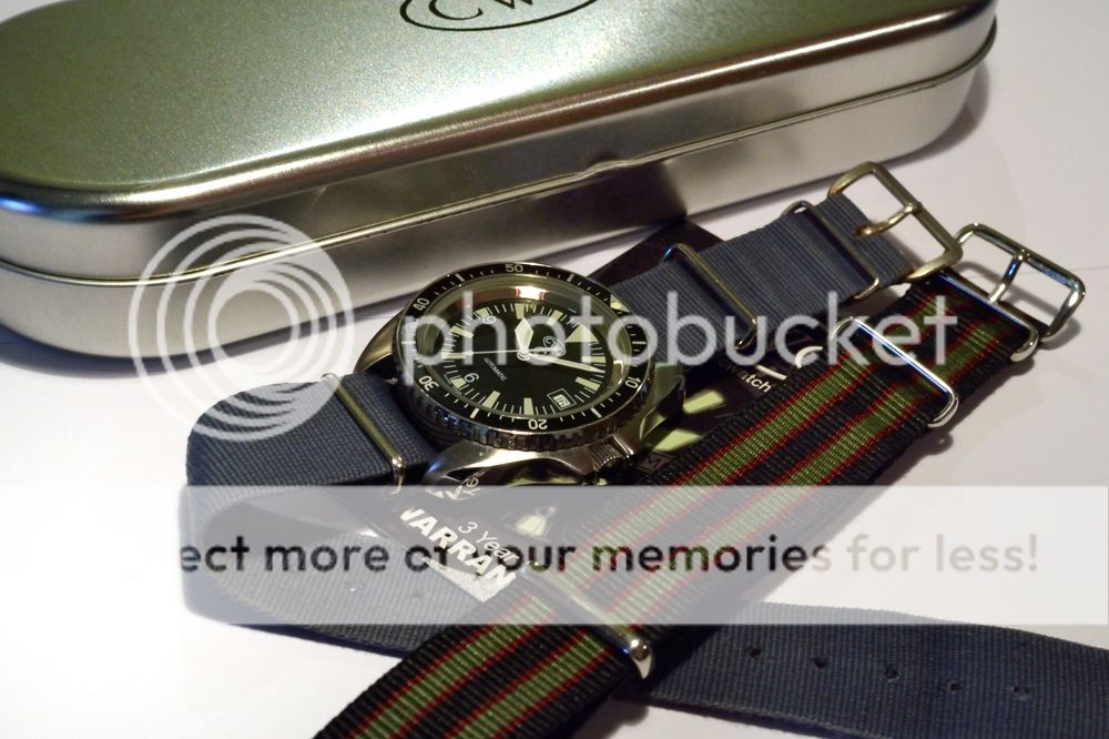 FS: CWC Royal Navy auto date [in EU] | WatchUSeek Watch Forums