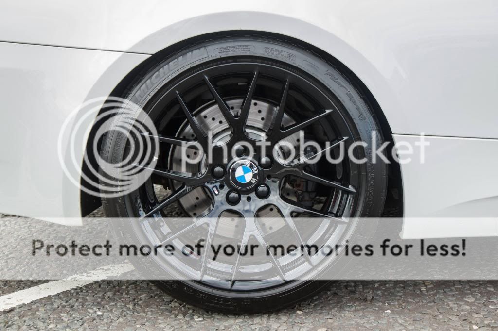 Black CSL wheels on a white e92 M3 | The M3cutters